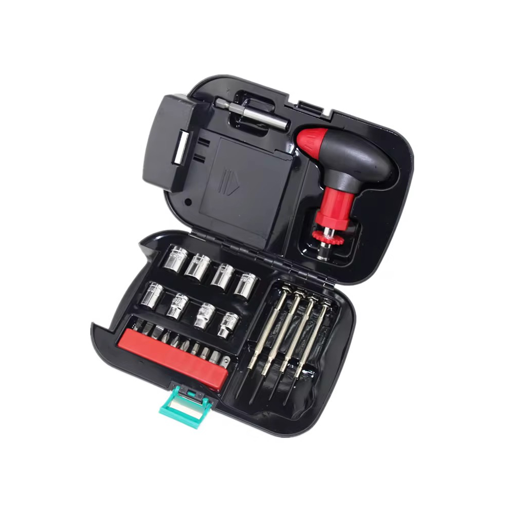 Tool kit set with flashlight - The Beyond